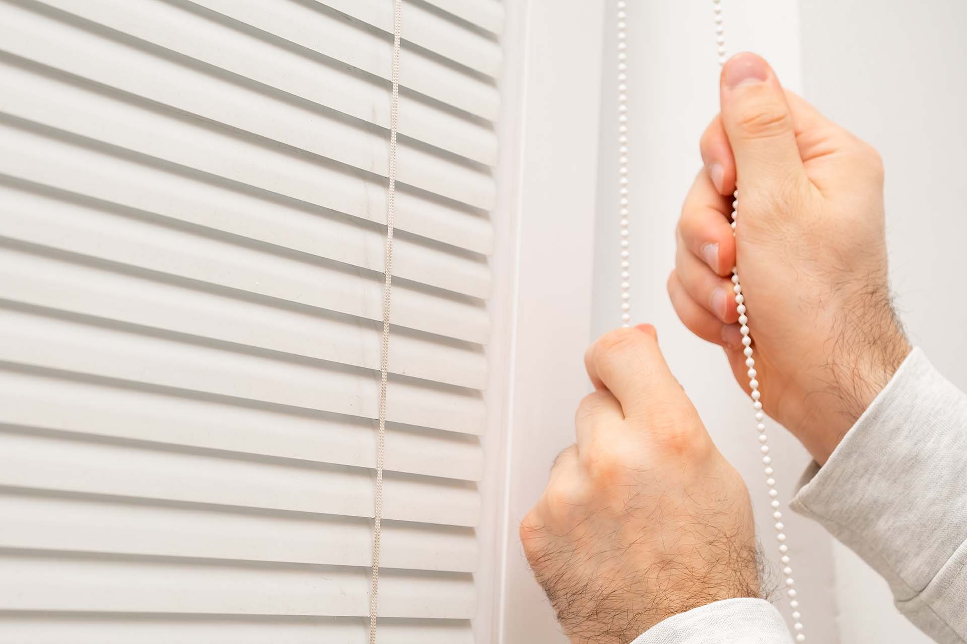 5 Advantages Of Horizontal Blinds - Everything Windows and Doors